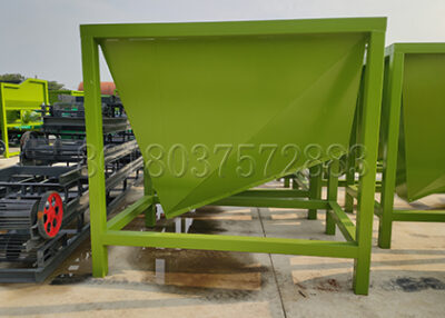 Large Scale Composting Equipment | Groove & Windrow & Tank